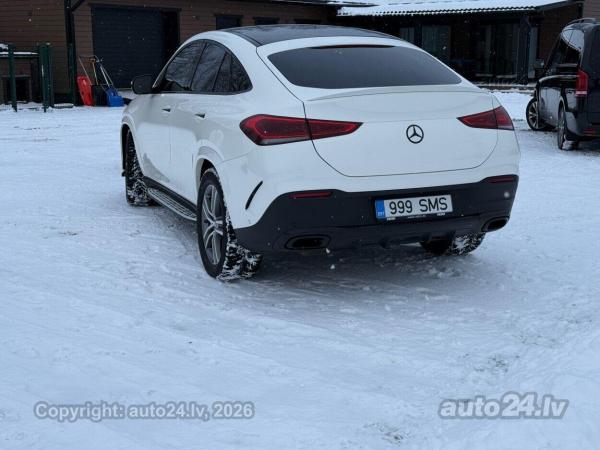 Balts Mercedes-Benz GLE-Class 2020 Tallina, ar dzinēja tilpumu 2.90 L un nobraukumu 152 tūkst. km par 58000 €, foto 3 vietnē AUTOMOTO.COM.LV