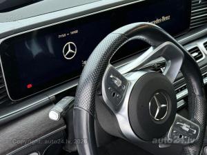 Balts Mercedes-Benz GLE-Class 2020 Tallina, ar dzinēja tilpumu 2.90 L un nobraukumu 152 tūkst. km par 58000 €, foto 5 vietnē AUTOMOTO.COM.LV