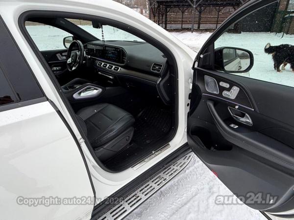 White Mercedes-Benz GLE-Class 2020 in Tallinn, with an engine capacity of 2.90 L and mileage of 152 thousand km for 58000 €, photo 11 on AUTOMOTO.COM.LV