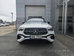 White Mercedes-Benz GLE-Class 2023 in Parnu, with an engine capacity of 2.00 L and mileage of 64 thousand km for 84900 €, photo 3 on AUTOMOTO.COM.LV
