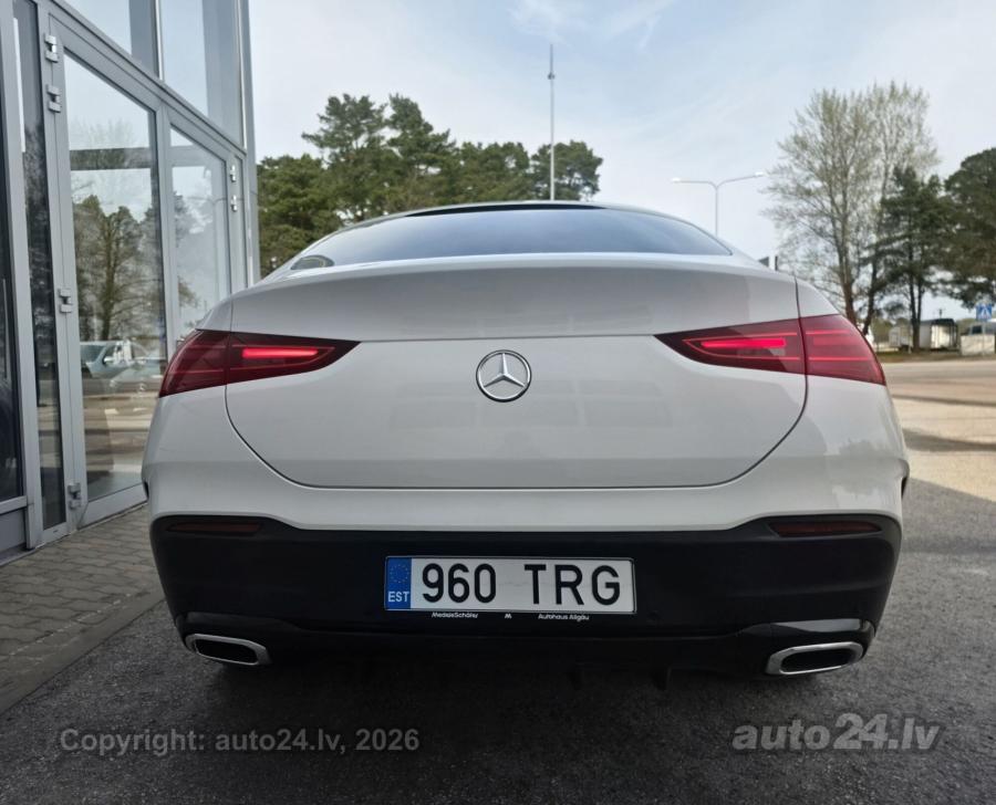 White Mercedes-Benz GLE-Class 2023 in Parnu, with an engine capacity of 2.00 L and mileage of 64 thousand km for 84900 €, photo 8 on AUTOMOTO.COM.LV