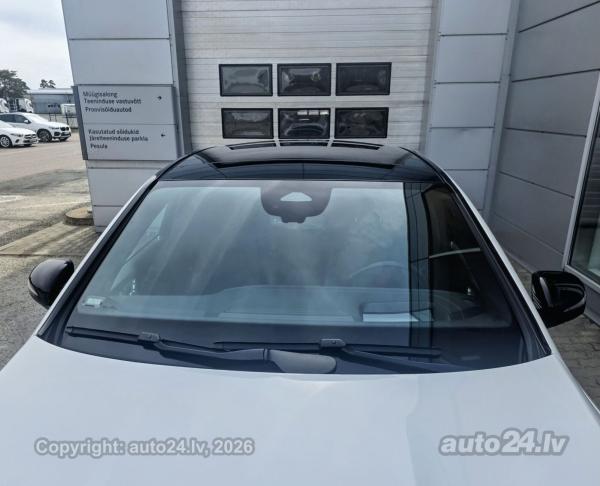 White Mercedes-Benz GLE-Class 2023 in Parnu, with an engine capacity of 2.00 L and mileage of 64 thousand km for 84900 €, photo 10 on AUTOMOTO.COM.LV