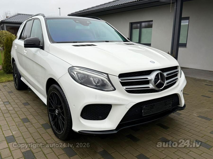 Balts Mercedes-Benz GLE-Class 2016 Tallina, ar dzinēja tilpumu 3.00 L un nobraukumu 0 tūkst. km par 18490 €, foto 3 vietnē AUTOMOTO.COM.LV