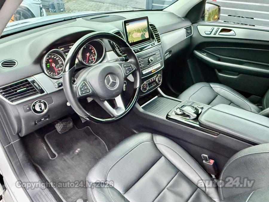 Balts Mercedes-Benz GLE-Class 2016 Tallina, ar dzinēja tilpumu 3.00 L un nobraukumu 0 tūkst. km par 18490 €, foto 13 vietnē AUTOMOTO.COM.LV