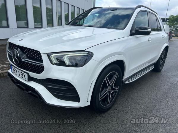 Белый Мерседес ГЛЕ-Класс 2019 в Таллин, объемом двигателя 2.00 л и пробегом 217 тыс. км за 37900 €, фото 1 на AUTOMOTO.COM.LV