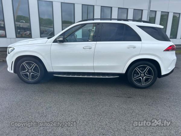 Белый Мерседес ГЛЕ-Класс 2019 в Таллин, объемом двигателя 2.00 л и пробегом 217 тыс. км за 37900 €, фото 4 на AUTOMOTO.COM.LV