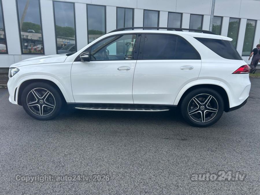 Белый Мерседес ГЛЕ-Класс 2019 в Таллин, объемом двигателя 2.00 л и пробегом 217 тыс. км за 37900 €, фото 5 на AUTOMOTO.COM.LV