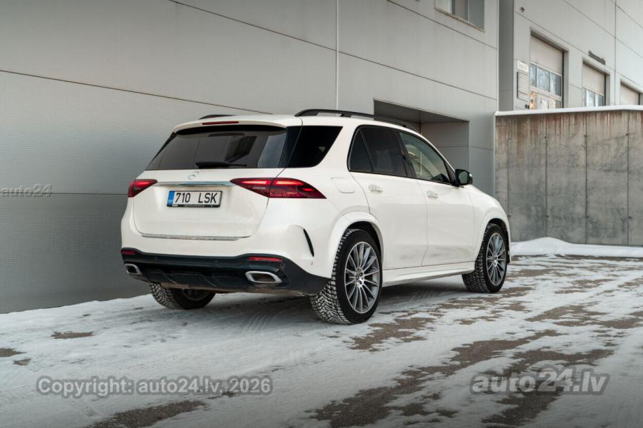 Balts Mercedes-Benz GLE-Class 2023 Tartu, ar dzinēja tilpumu 3.00 L un nobraukumu 63 tūkst. km par 86900 €, foto 2 vietnē AUTOMOTO.COM.LV