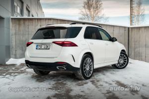 Balts Mercedes-Benz GLE-Class 2023 Tartu, ar dzinēja tilpumu 3.00 L un nobraukumu 63 tūkst. km par 86900 €, foto 14 vietnē AUTOMOTO.COM.LV