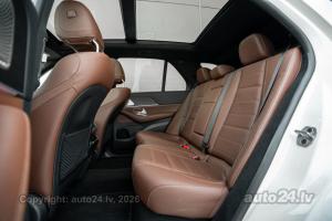 Balts Mercedes-Benz GLE-Class 2023 Tartu, ar dzinēja tilpumu 3.00 L un nobraukumu 63 tūkst. km par 86900 €, foto 15 vietnē AUTOMOTO.COM.LV