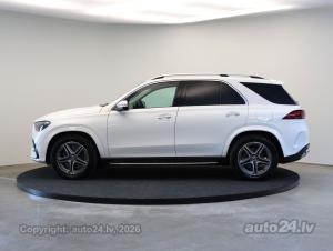 Balts Mercedes-Benz GLE-Class 2024 Tallina, ar dzinēja tilpumu 1.99 L un nobraukumu 13 tūkst. km par 79900 €, foto 6 vietnē AUTOMOTO.COM.LV
