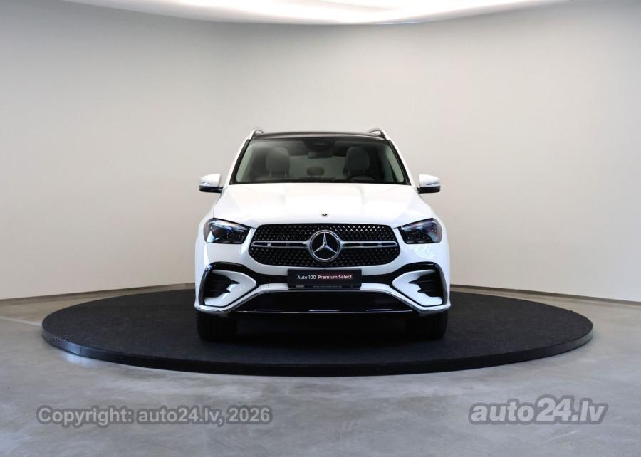 Balts Mercedes-Benz GLE-Class 2024 Tallina, ar dzinēja tilpumu 1.99 L un nobraukumu 13 tūkst. km par 79900 €, foto 8 vietnē AUTOMOTO.COM.LV