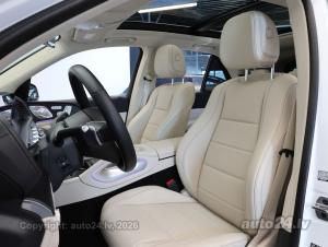 Balts Mercedes-Benz GLE-Class 2024 Tallina, ar dzinēja tilpumu 1.99 L un nobraukumu 13 tūkst. km par 79900 €, foto 11 vietnē AUTOMOTO.COM.LV