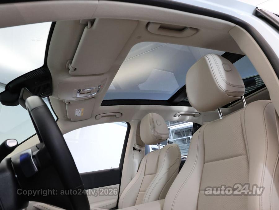Balts Mercedes-Benz GLE-Class 2024 Tallina, ar dzinēja tilpumu 1.99 L un nobraukumu 13 tūkst. km par 79900 €, foto 12 vietnē AUTOMOTO.COM.LV