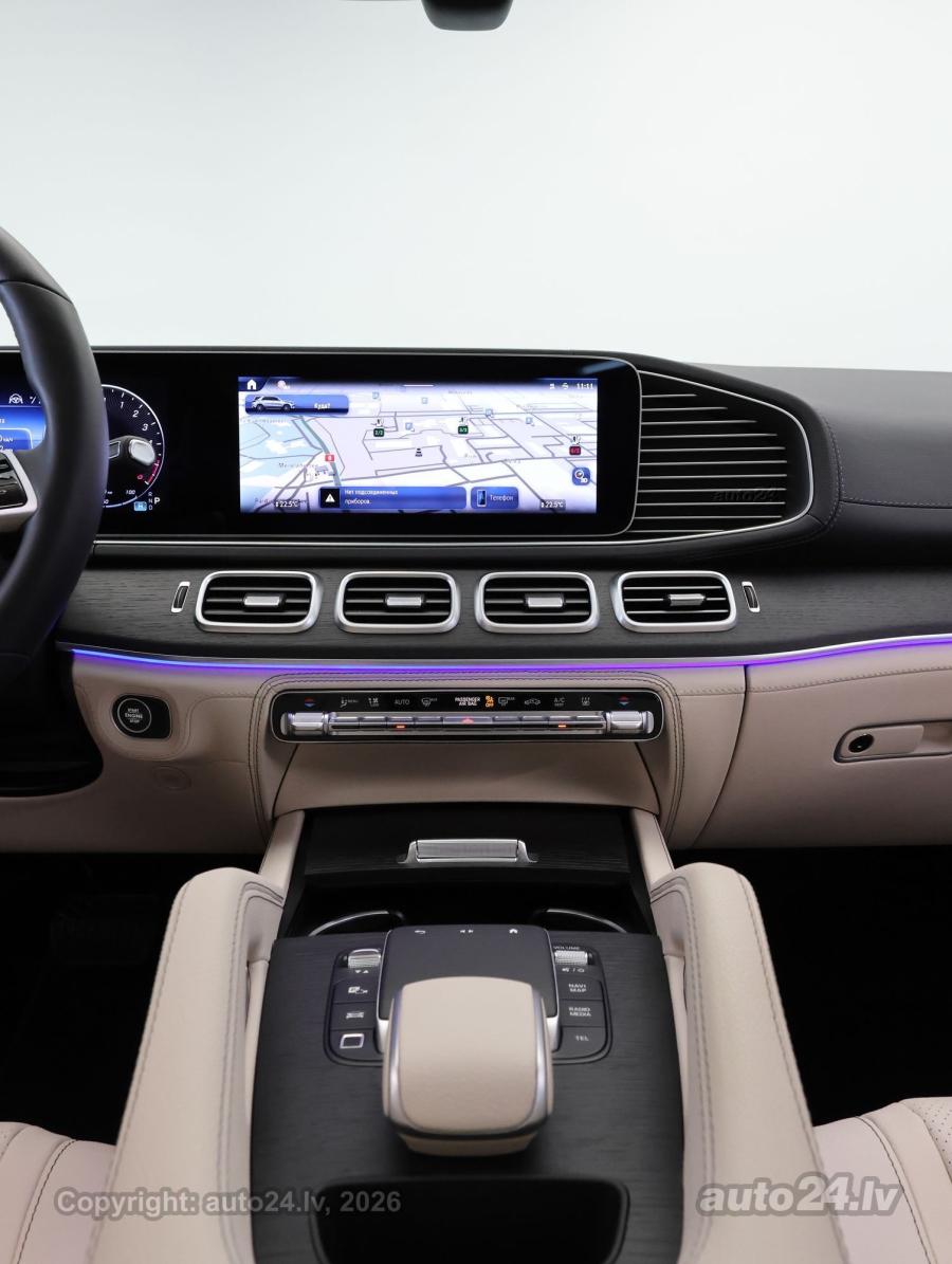 Balts Mercedes-Benz GLE-Class 2024 Tallina, ar dzinēja tilpumu 1.99 L un nobraukumu 13 tūkst. km par 79900 €, foto 24 vietnē AUTOMOTO.COM.LV