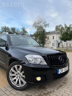 Melns Mercedes-Benz glk-200 2011 Rīga, ar dzinēja tilpumu 2.20 L un nobraukumu 305 tūkst. km par 7800 €, foto 5 vietnē AUTOMOTO.COM.LV