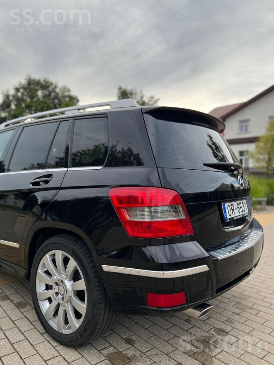 Melns Mercedes-Benz glk-200 2011 Rīga, ar dzinēja tilpumu 2.20 L un nobraukumu 305 tūkst. km par 7800 €, foto 10 vietnē AUTOMOTO.COM.LV