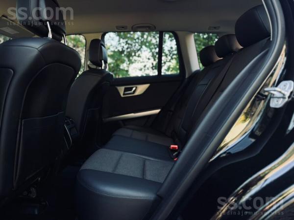 Black Mercedes-Benz glk-200 2011 in Cesis, with an engine capacity of 2.20 L and mileage of 0 thousand km for 7790 €, photo 11 on AUTOMOTO.COM.LV