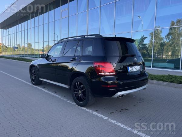 Melns Mercedes-Benz glk-200 2014 Rēzekne, ar dzinēja tilpumu 2.20 L un nobraukumu 175 tūkst. km par 12500 €, foto 2 vietnē AUTOMOTO.COM.LV