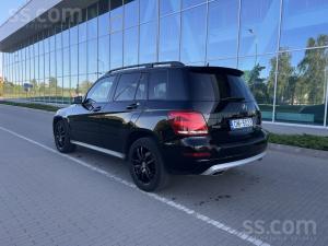 Melns Mercedes-Benz glk-200 2014 Rēzekne, ar dzinēja tilpumu 2.20 L un nobraukumu 175 tūkst. km par 12500 €, foto 3 vietnē AUTOMOTO.COM.LV