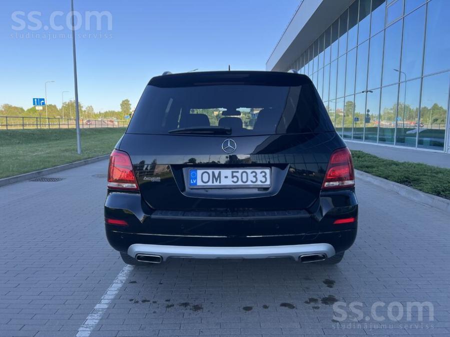 Melns Mercedes-Benz glk-200 2014 Rēzekne, ar dzinēja tilpumu 2.20 L un nobraukumu 175 tūkst. km par 12500 €, foto 4 vietnē AUTOMOTO.COM.LV