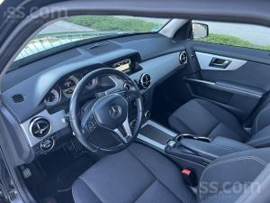 Melns Mercedes-Benz glk-200 2014 Rēzekne, ar dzinēja tilpumu 2.20 L un nobraukumu 175 tūkst. km par 12500 €, foto 7 vietnē AUTOMOTO.COM.LV
