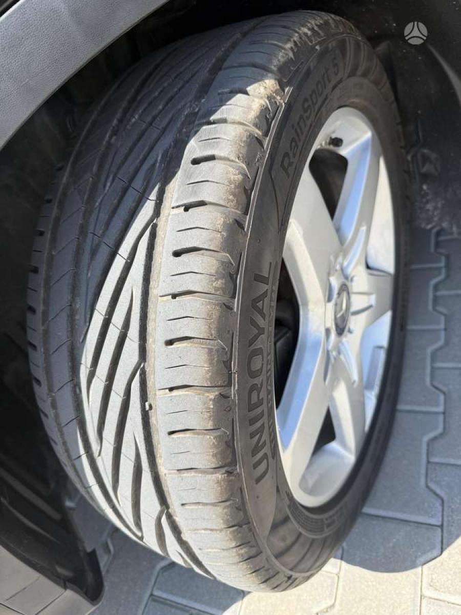 Melns Mercedes-Benz glk-200 2014 Šauļi, ar dzinēja tilpumu 2.14 L un nobraukumu 234 tūkst. km par 9900 €, foto 21 vietnē AUTOMOTO.COM.LV