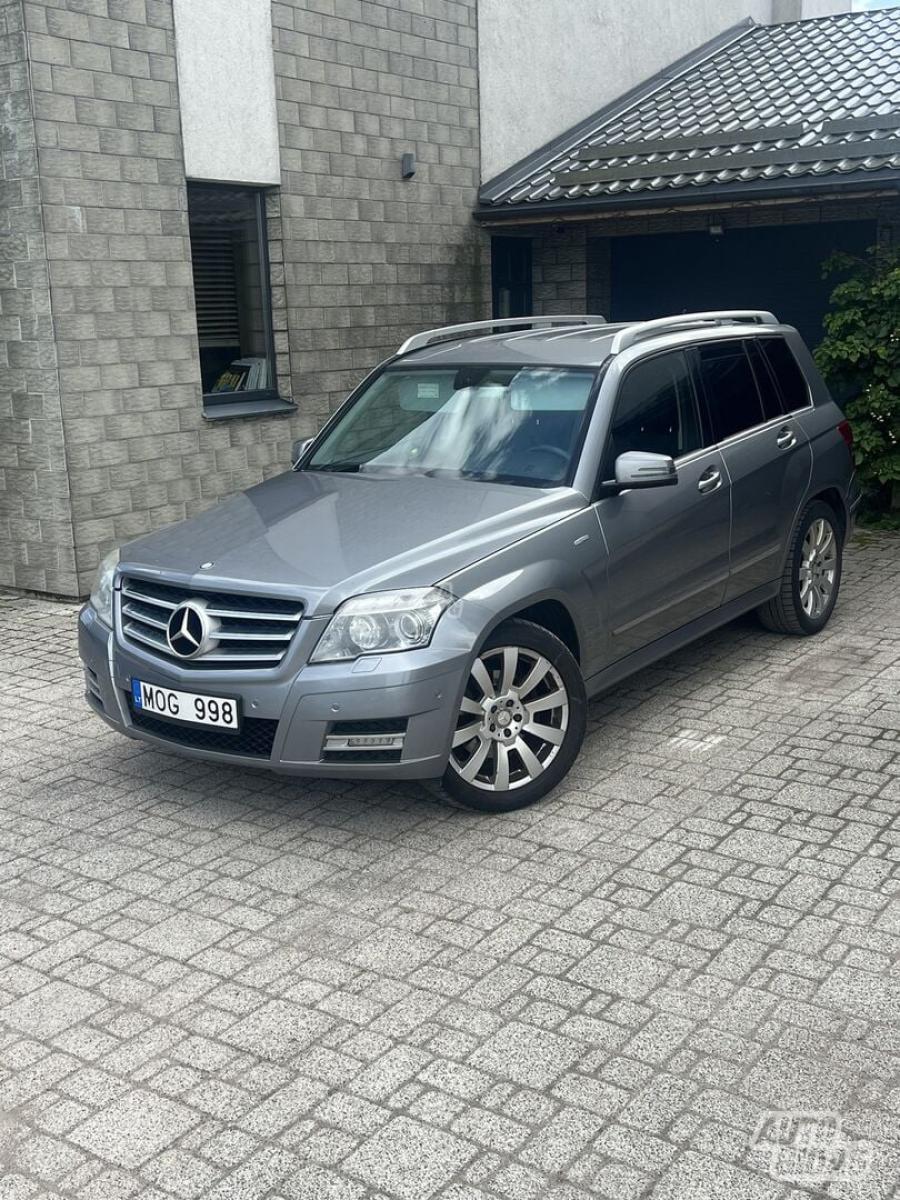 Mercedes-Benz glk-200 2010 in Kaunas, with an engine capacity of 2.20 L and mileage of 360 thousand km for 5500 €, photo 3 on AUTOMOTO.COM.LV