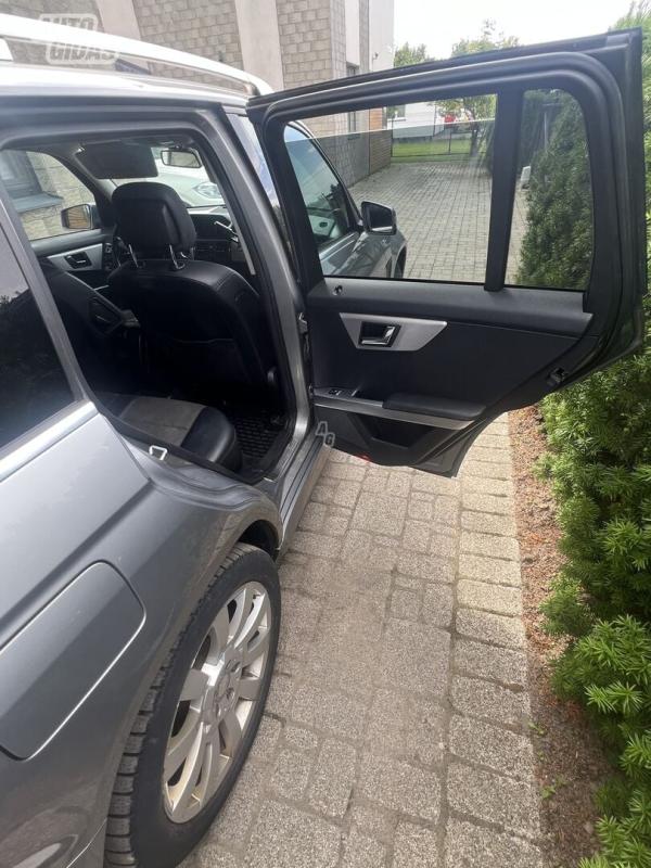 Mercedes-Benz glk-200 2010 in Kaunas, with an engine capacity of 2.20 L and mileage of 360 thousand km for 5500 €, photo 10 on AUTOMOTO.COM.LV