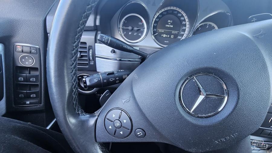 Mercedes-Benz glk-200 2012 Prienai, ar dzinēja tilpumu 2.10 L un nobraukumu 199 tūkst. km par 9999 €, foto 13 vietnē AUTOMOTO.COM.LV