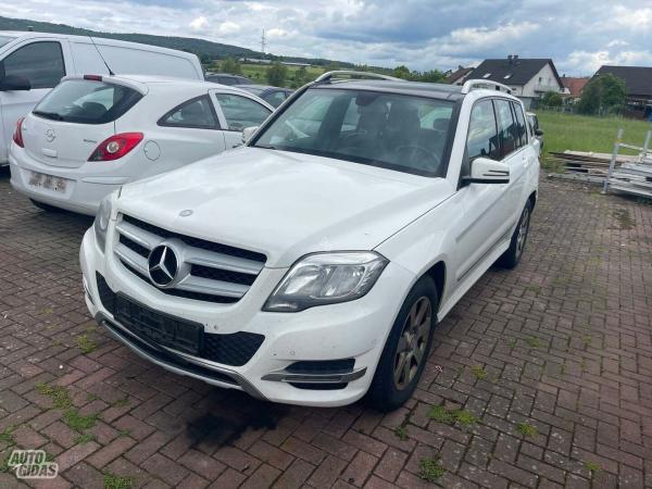 Mercedes-Benz glk-200 2013 Kauņa, ar dzinēja tilpumu 2.10 L un nobraukumu 266 tūkst. km par 6100 €, foto 1 vietnē AUTOMOTO.COM.LV