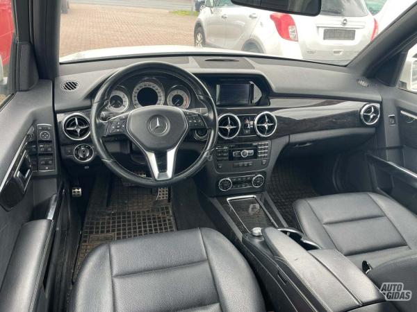 Mercedes-Benz glk-200 2013 Kauņa, ar dzinēja tilpumu 2.10 L un nobraukumu 266 tūkst. km par 6100 €, foto 8 vietnē AUTOMOTO.COM.LV