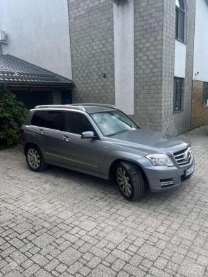 Pelēks Mercedes-Benz glk-200 2010 Kauņa, ar dzinēja tilpumu 2.14 L un nobraukumu 360 tūkst. km par 5200 €, foto  vietnē AUTOMOTO.COM.LV