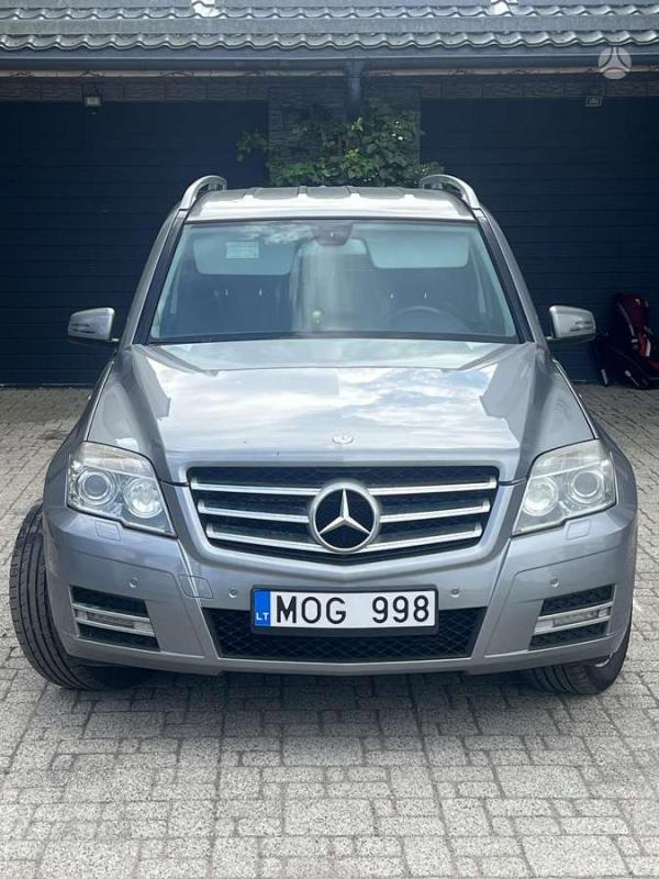 Pelēks Mercedes-Benz glk-200 2010 Kauņa, ar dzinēja tilpumu 2.14 L un nobraukumu 360 tūkst. km par 5200 €, foto 3 vietnē AUTOMOTO.COM.LV