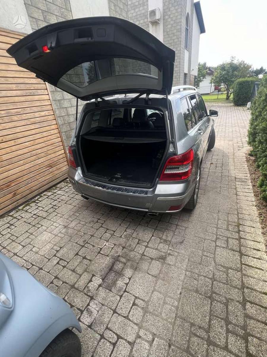 Pelēks Mercedes-Benz glk-200 2010 Kauņa, ar dzinēja tilpumu 2.14 L un nobraukumu 360 tūkst. km par 5200 €, foto 10 vietnē AUTOMOTO.COM.LV