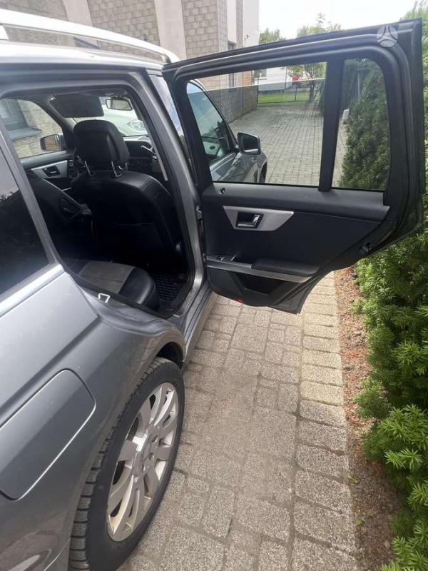 Pelēks Mercedes-Benz glk-200 2010 Kauņa, ar dzinēja tilpumu 2.14 L un nobraukumu 360 tūkst. km par 5200 €, foto 10 vietnē AUTOMOTO.COM.LV