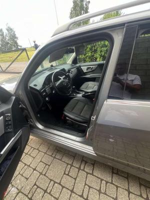 Pelēks Mercedes-Benz glk-200 2010 Kauņa, ar dzinēja tilpumu 2.14 L un nobraukumu 360 tūkst. km par 5200 €, foto 14 vietnē AUTOMOTO.COM.LV