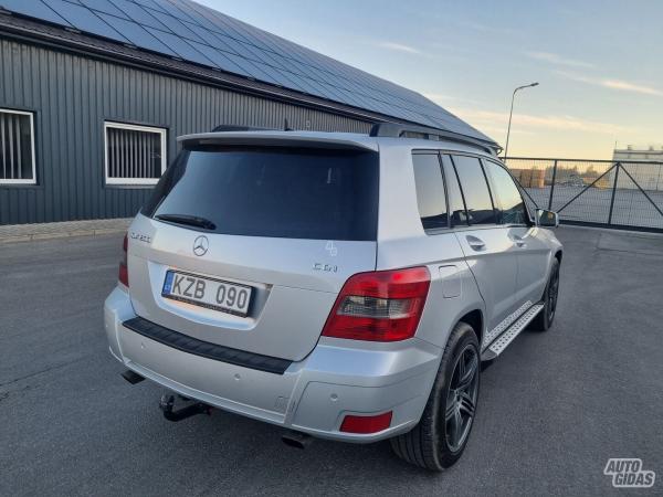 Grey Mercedes-Benz glk-200 2011 in Taurage, with an engine capacity of 2.10 L and mileage of 290 thousand km for 6550 €, photo 9 on AUTOMOTO.COM.LV