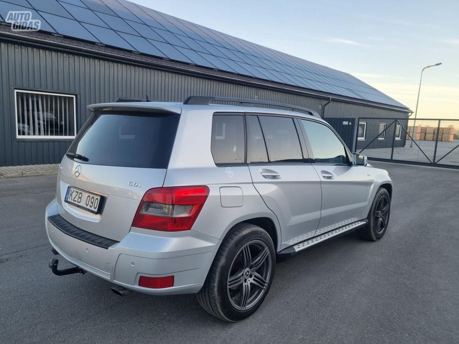 Pelēks Mercedes-Benz glk-200 2011 Tauragė, ar dzinēja tilpumu 2.10 L un nobraukumu 290 tūkst. km par 6450 €, foto 12 vietnē AUTOMOTO.COM.LV