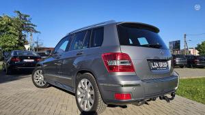 Grey Mercedes-Benz glk-200 2012 in Prienai, with an engine capacity of 2.14 L and mileage of 199 thousand km for 9599 €, photo 5 on AUTOMOTO.COM.LV