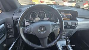 Grey Mercedes-Benz glk-200 2012 in Prienai, with an engine capacity of 2.14 L and mileage of 199 thousand km for 9599 €, photo 11 on AUTOMOTO.COM.LV