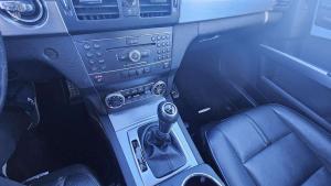 Grey Mercedes-Benz glk-200 2012 in Prienai, with an engine capacity of 2.14 L and mileage of 199 thousand km for 9599 €, photo 19 on AUTOMOTO.COM.LV