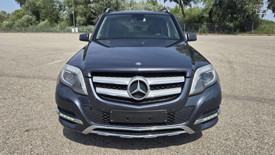 Pelēks Mercedes-Benz glk-200 2014 Marijampole, ar dzinēja tilpumu 2.10 L un nobraukumu 283 tūkst. km par 8700 €, foto 4 vietnē AUTOMOTO.COM.LV