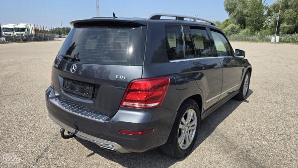 Pelēks Mercedes-Benz glk-200 2014 Marijampole, ar dzinēja tilpumu 2.10 L un nobraukumu 283 tūkst. km par 8700 €, foto 4 vietnē AUTOMOTO.COM.LV