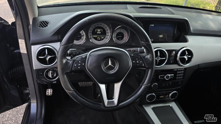 Pelēks Mercedes-Benz glk-200 2014 Marijampole, ar dzinēja tilpumu 2.10 L un nobraukumu 283 tūkst. km par 8700 €, foto 15 vietnē AUTOMOTO.COM.LV