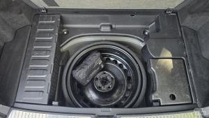 Pelēks Mercedes-Benz glk-200 2014 Marijampole, ar dzinēja tilpumu 2.10 L un nobraukumu 283 tūkst. km par 8700 €, foto 23 vietnē AUTOMOTO.COM.LV