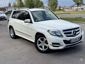White Mercedes-Benz glk-200 2012 in Taurage, with an engine capacity of 2.14 L and mileage of 250 thousand km for 7999 €, photo 3 on AUTOMOTO.COM.LV