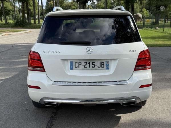 White Mercedes-Benz glk-200 2012 in Taurage, with an engine capacity of 2.14 L and mileage of 250 thousand km for 7999 €, photo 6 on AUTOMOTO.COM.LV