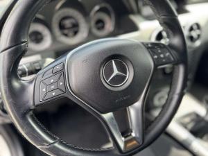 White Mercedes-Benz glk-200 2012 in Taurage, with an engine capacity of 2.14 L and mileage of 250 thousand km for 7999 €, photo 8 on AUTOMOTO.COM.LV