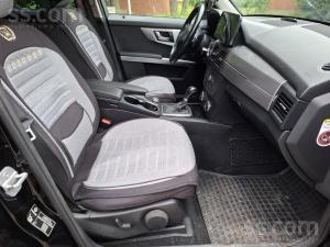 Black Mercedes-Benz GLK 220 2009 in Preili, with an engine capacity of 2.20 L and mileage of 400 thousand km for 7560 €, photo 7 on AUTOMOTO.COM.LV